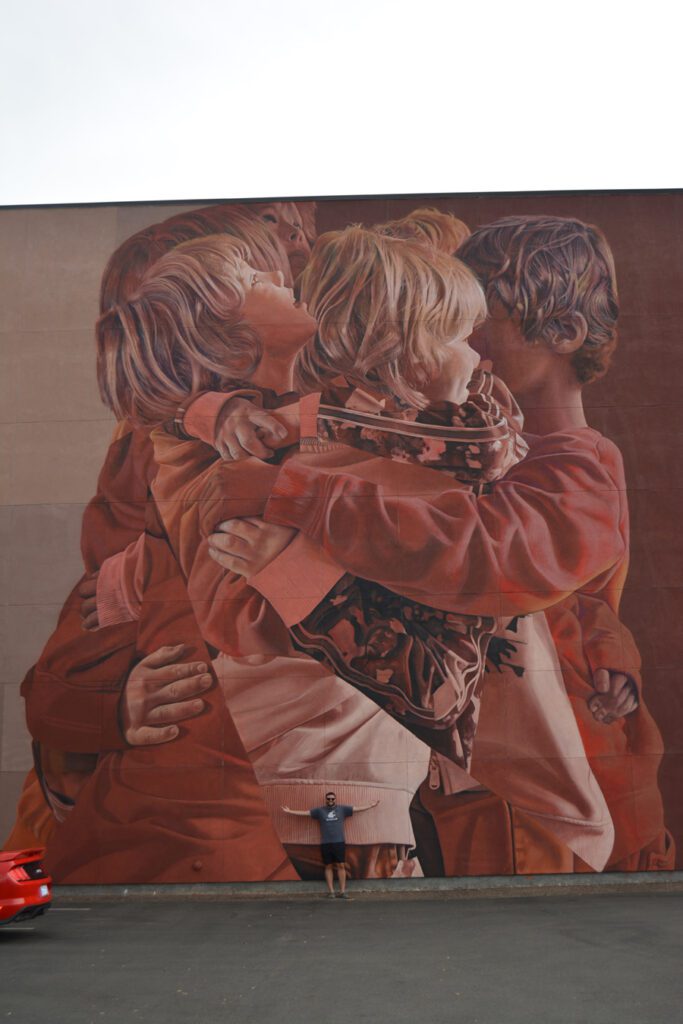 Beautiful Public Murals Revitalize Local Communities, Build Bridges ...